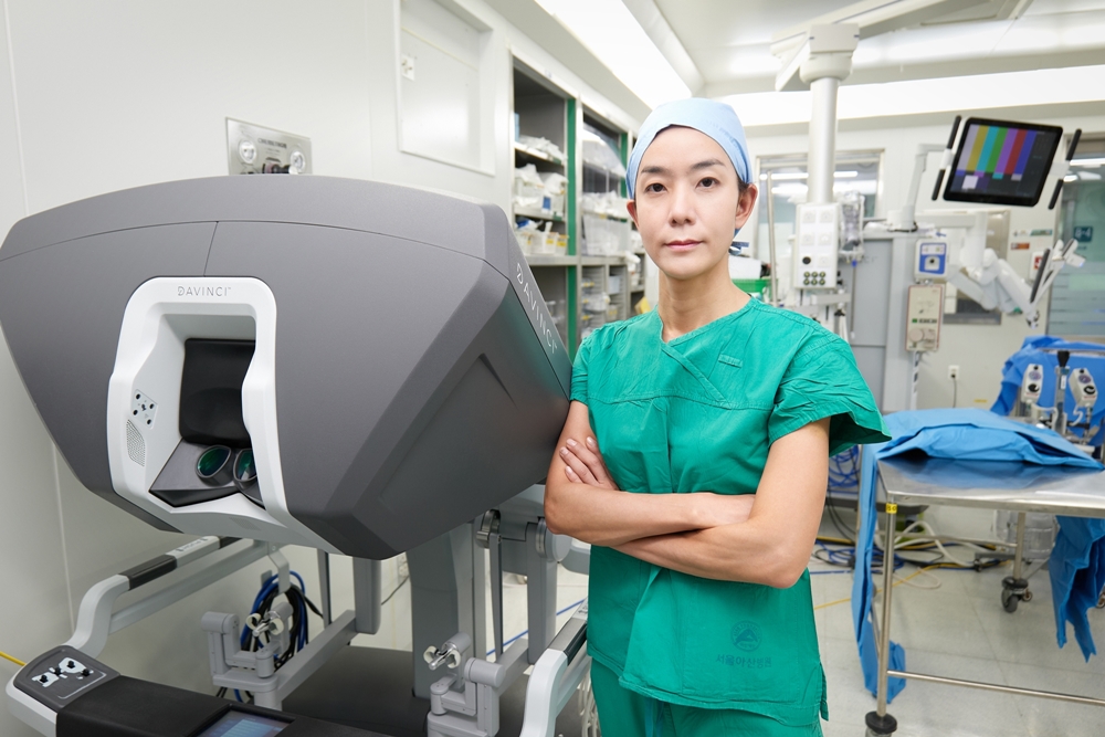 Amc Professor Sa Ra Lee Achieves Asias First 400 Cases Of Robot